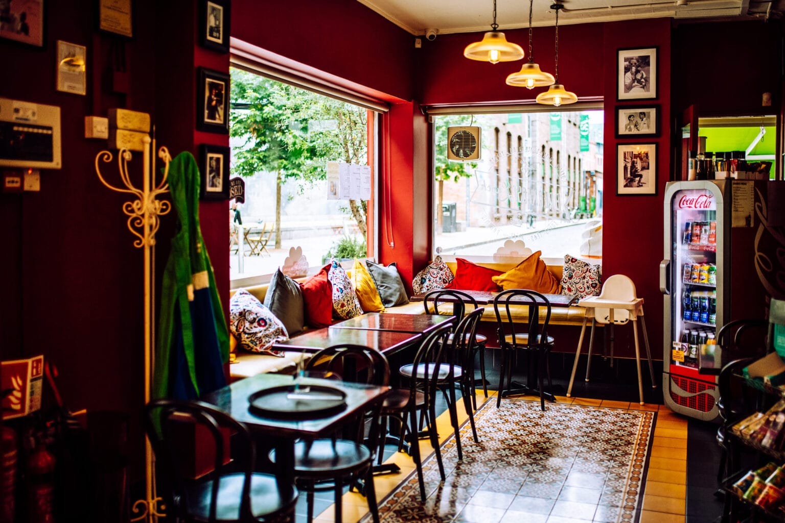 A First-Timer's Ultimate Guide to Temple Bar, Dublin: Pubs, Eats, and ...